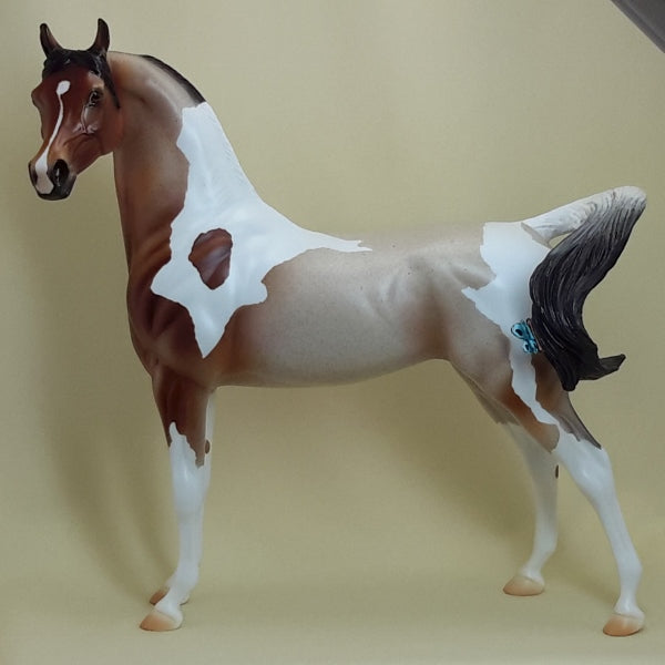 CALEDONIA - Bay Roan Arabian Pinto with Butterfly LE2 3/15 - Stone Horses