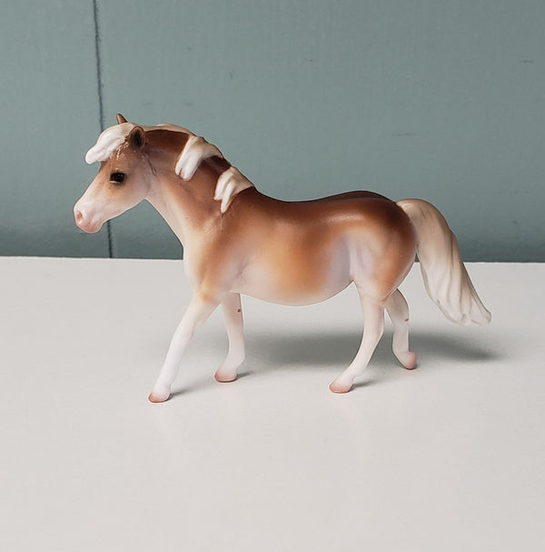 Mouse LE-25 Chestnut Pangare Pony Chip By Ellen Robbins Fairy Tale Ser ...