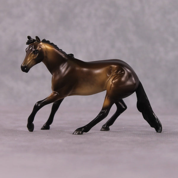 "Mystique" OOAK Dappled Sooty Buckskin Cutter Chip By Ellen Robbins Sh ...