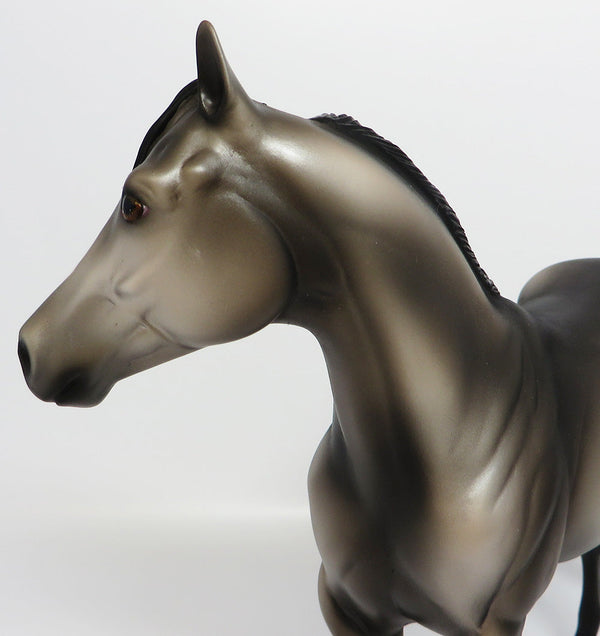 JAZZ Z BLUE~OOAK GRULLA ISH MODEL HORSE 5/26 - Stone Horses