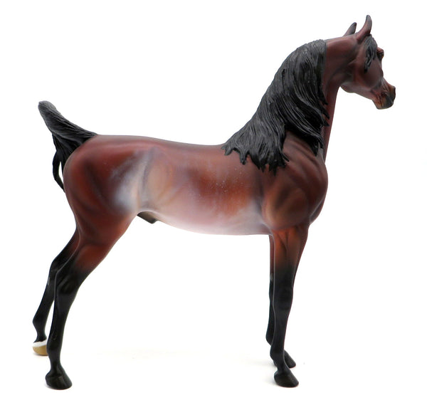 Peyton-OOAK Bay Rabicano Arabian STONE BOWL V - Stone Horses