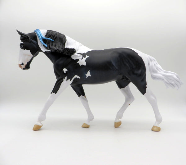 Big Blue LE-20 NO ETCHING Black and White Pinto Irish Draft Painted by ...