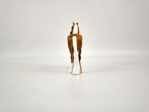 What is inside the Box> Trigger 12/20 - Stone Horses