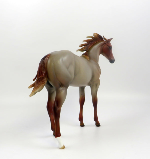 PRINCE GEORGE-LE-15 ROAN WEANLING MODEL HORSE EQ 2019 - Stone Horses