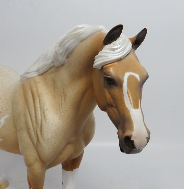 KEYHOLE-OOAK PALOMINO ROAN PINTO HEAVY DRAFT MARE MODEL HORSE 7/23/18 ...
