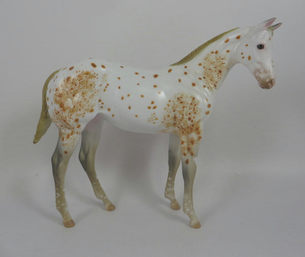 RED-OOAK CHESTNUT APPALOOSA WEANLING MODEL HORSE LHS 19 - Stone Horses