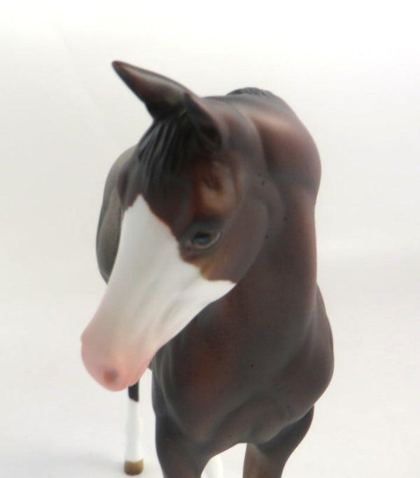KIT KAT-OOAK BAY ROAN WEANLING MODEL HORSE 12/17/19 - Stone Horses