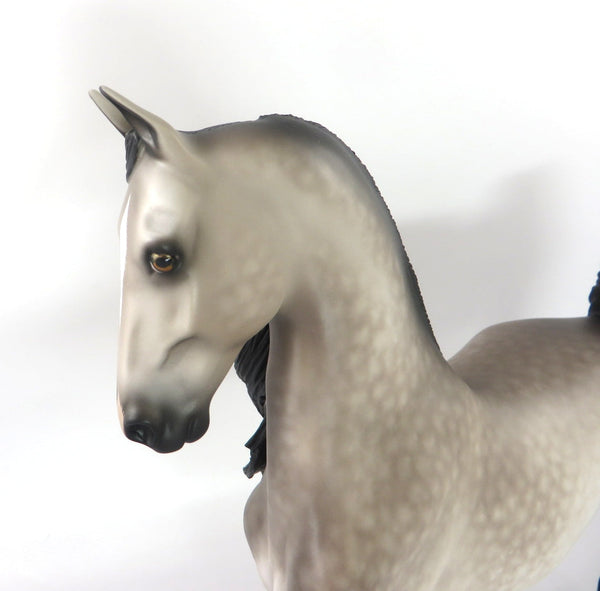 WALTZING SNOWFLAKE - DAPPLE ROSE GREY SADDLEBRED MODEL HORSE BY SHERYL ...